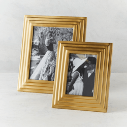 Logan Frame | Zgallerie